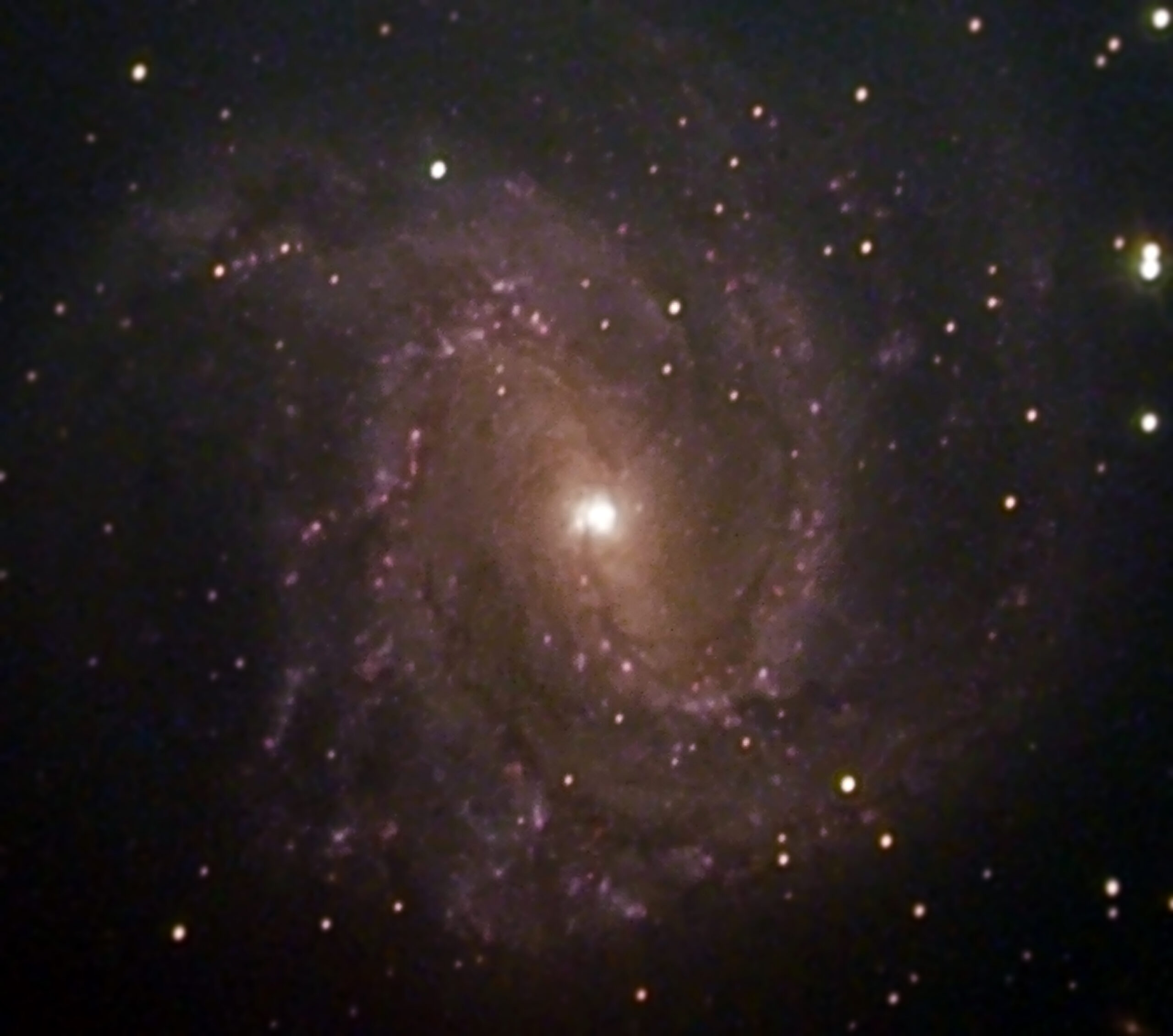 Messier 83 (Southern Pinwheel Galaxy) - Spiral Galaxy » Deep-Sky Images - Celestial Photography ...